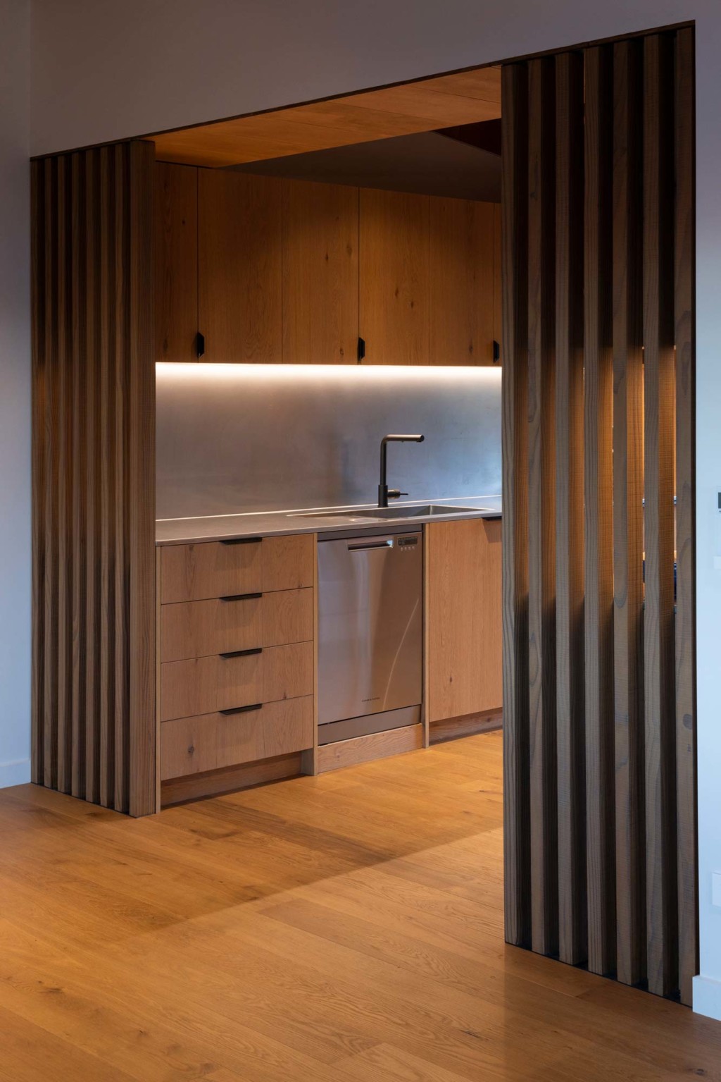 Rafe Maclean Architects — Roys Peak Farmhouse