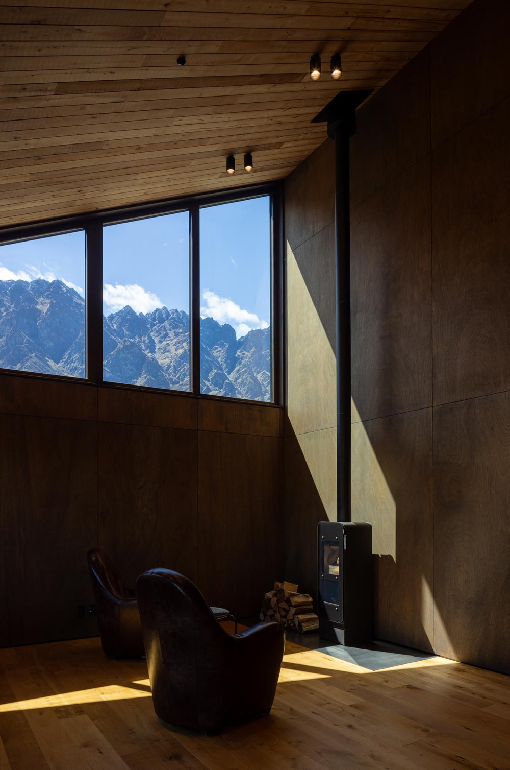 Rafe Maclean Architects — Split Gable House