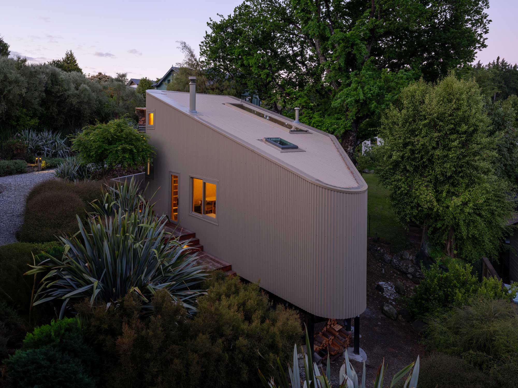 Rafe Maclean Architects — Kaka Pod